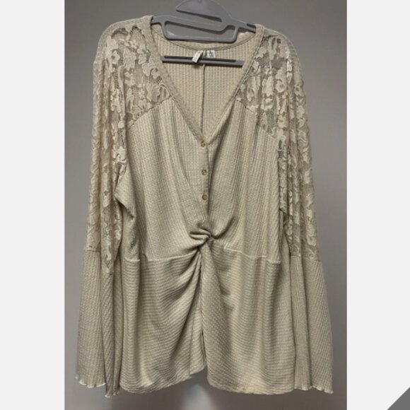 Cato | Tops | Cato Womans Beige Waffle Knit Front Twist Blouse Top Plus ...